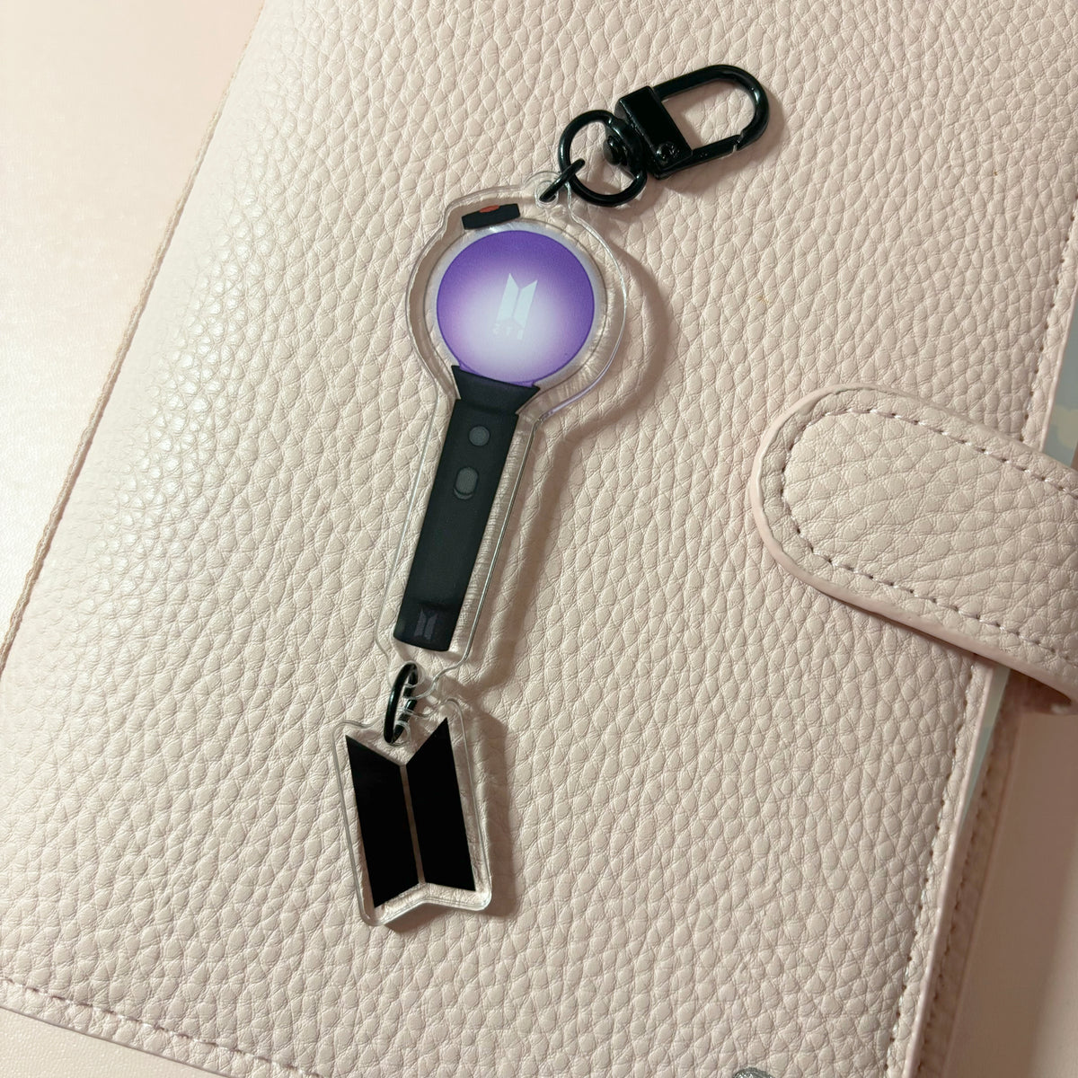 BTS Army Bomb Logo Lightstick Dangle Charm Acrylic Keychain – Parasol ...